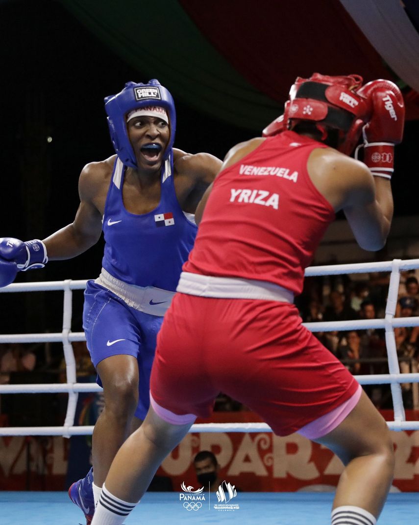 Atheyna Bylon se viste de oro en Valledupar