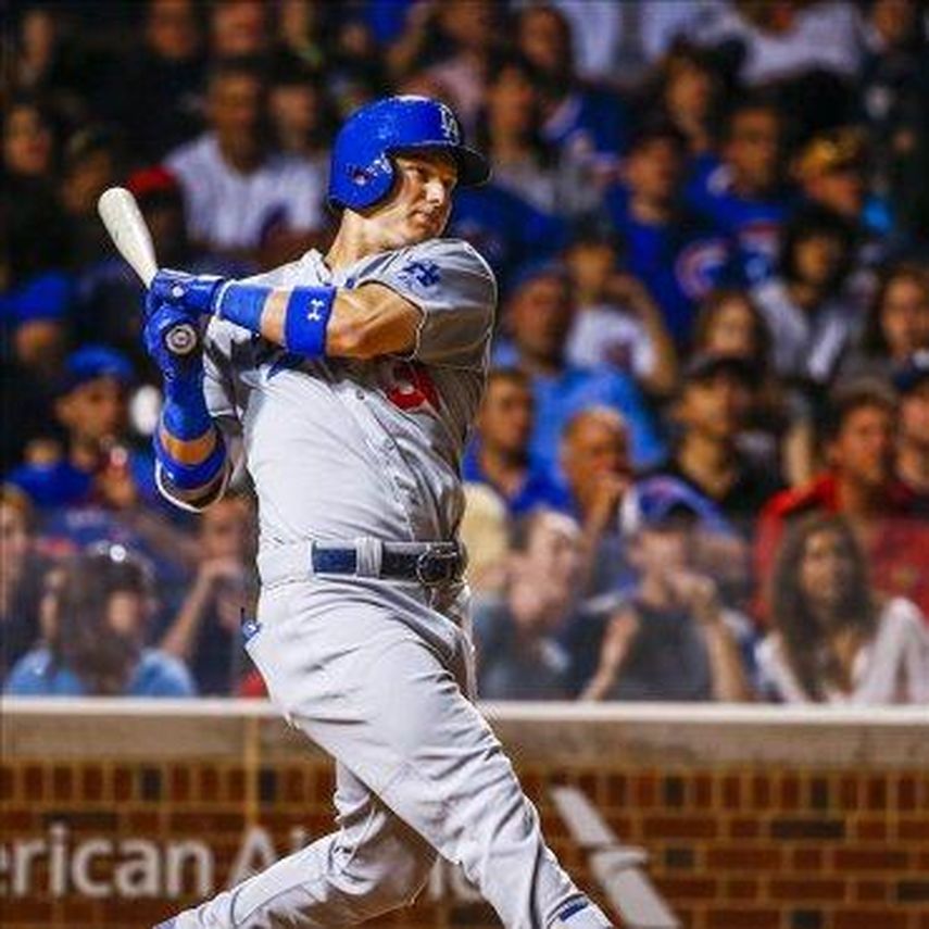 3-2. Ethier y Pederson dan triunfo a los Dodgers