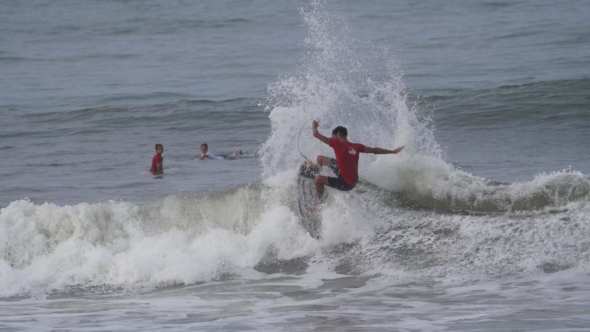 Surf: Brad Arosemena arrasó en Segunda Válida de la Liga Infantil y ...