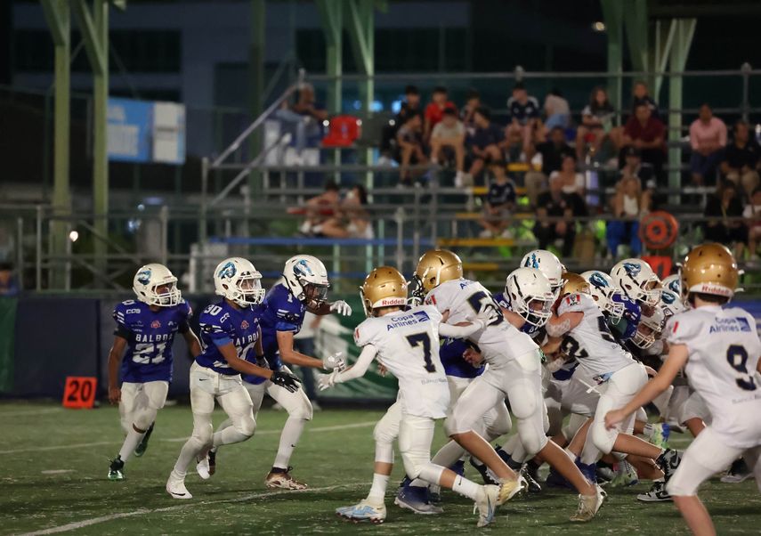 Fighting Owls se coronan en la Mini Contact KFL 2023