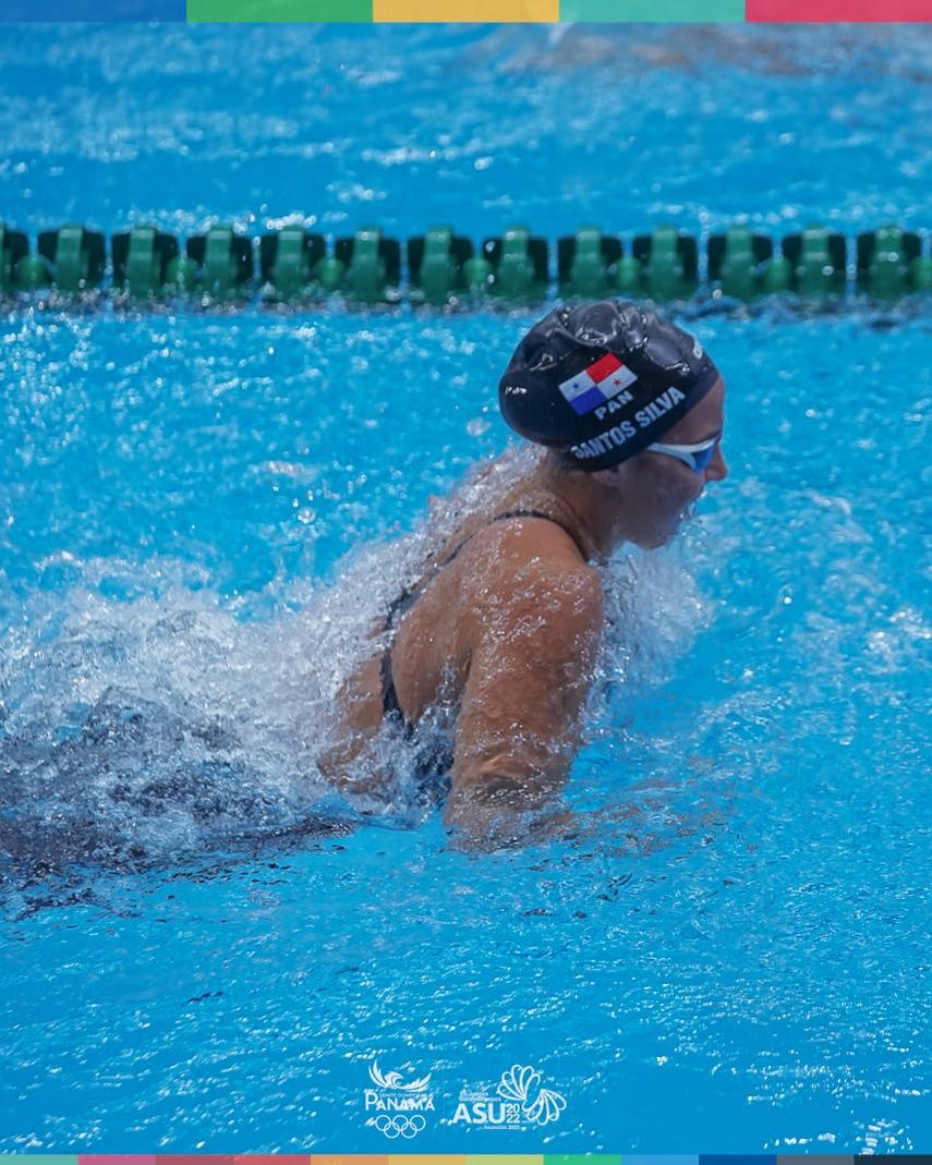 Emily Santos a la final de los 200 pecho en Asunción 2022