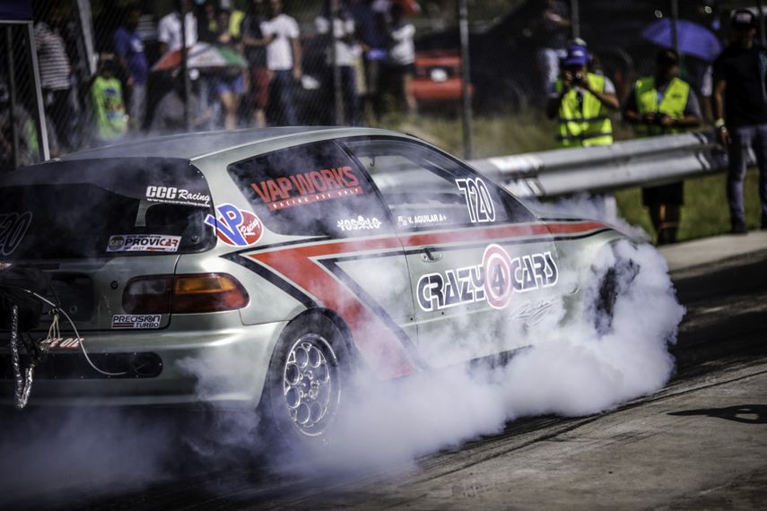 Tercera válida de Drag toma calor en el Circuito Internacional de Panamá