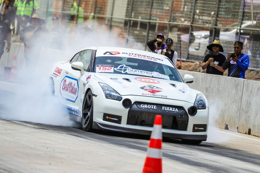 Autódromo Panamá estrena su pista con el Campeonato Nacional de Aceleración