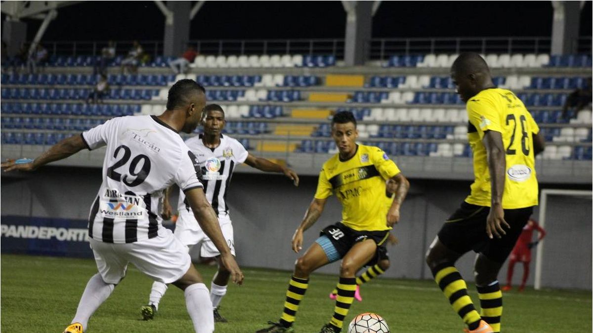 CAI, Costa del Este, Colón C3, y Veragüense entran a semifinales